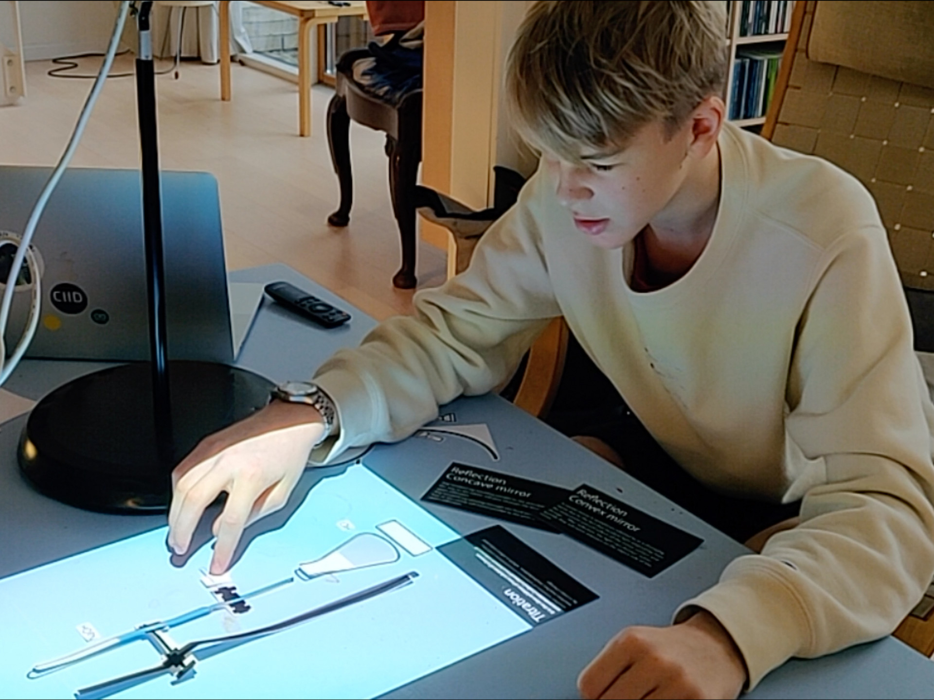 The Smart Learning Lamp